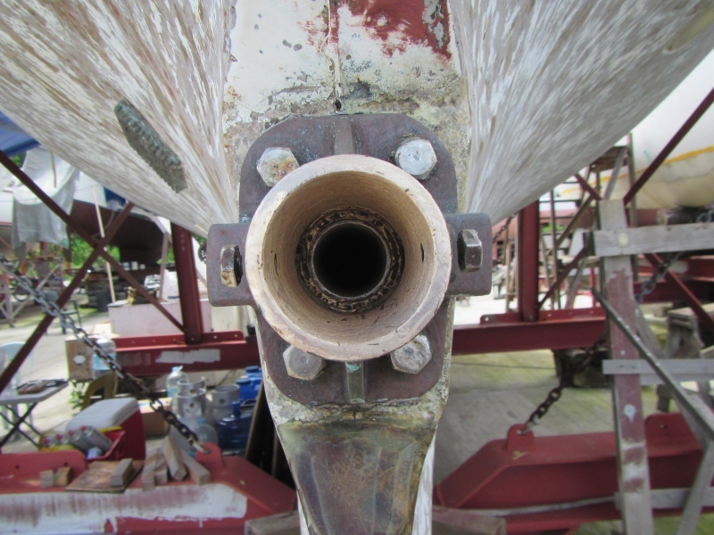 Cutlass Bearing Install - Dove Free Spirit