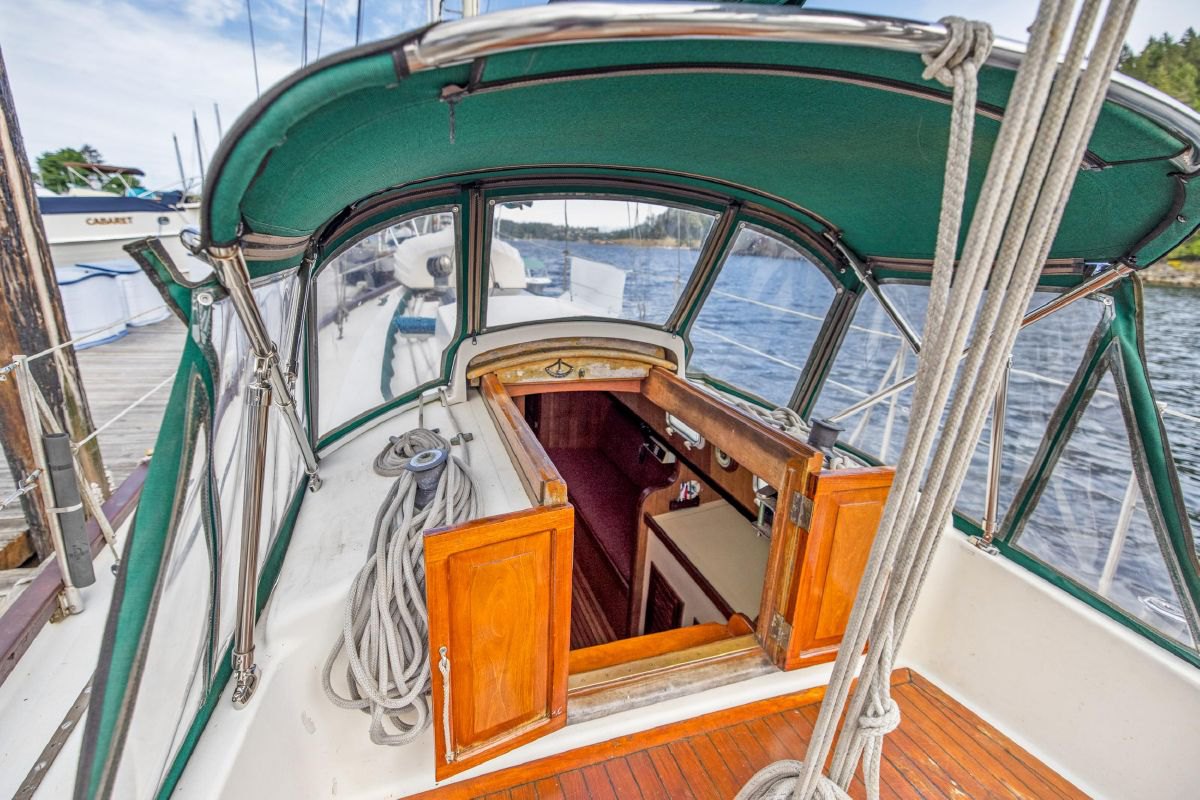 Noon Ocean 34 – Eventyr - Dove Free Spirit