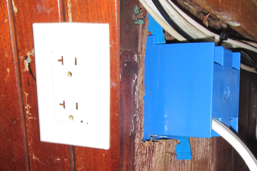 Design and Install AC Electrical System - Dove Free Spirit